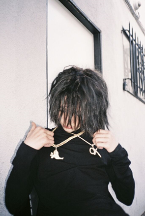 MATT OX RELEASES MUSIC VIDEO FOR “RIDE AROUND”