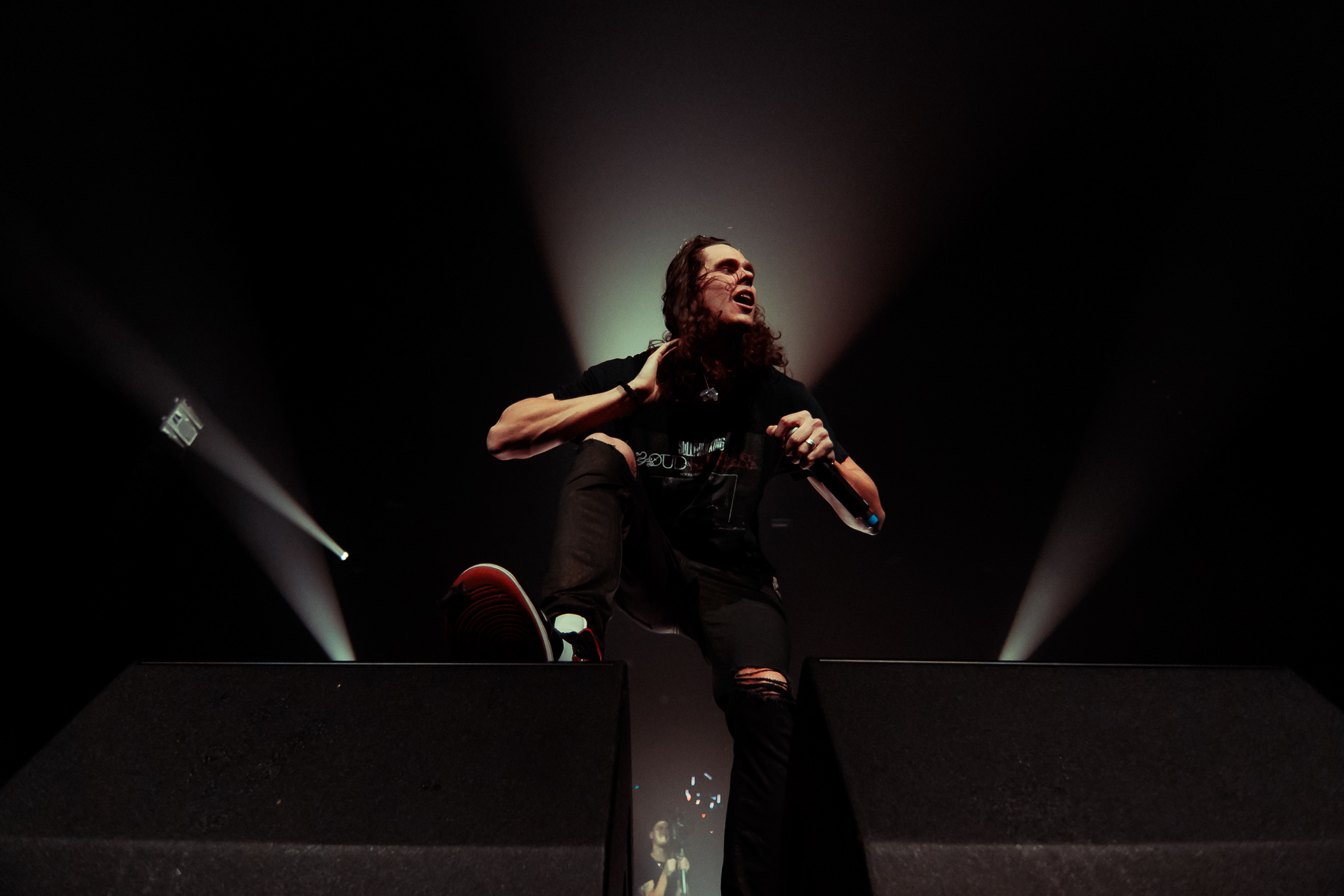 Sullivin King hits Denver's Mission Ballroom with Openers Paws, Layz ...