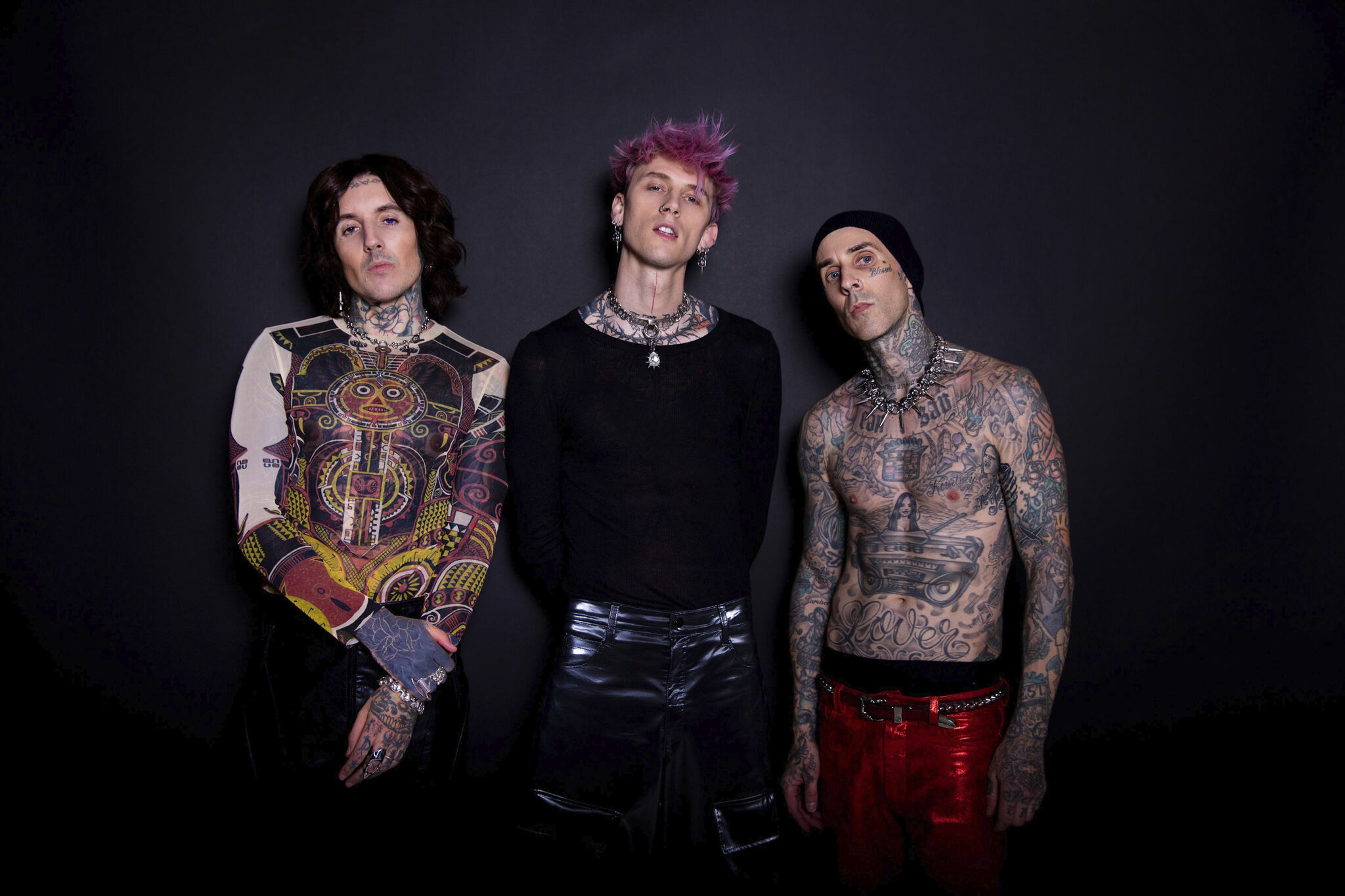 Machine Gun Kelly Taps Travis Barker & Bring Me The Horizon For New ...