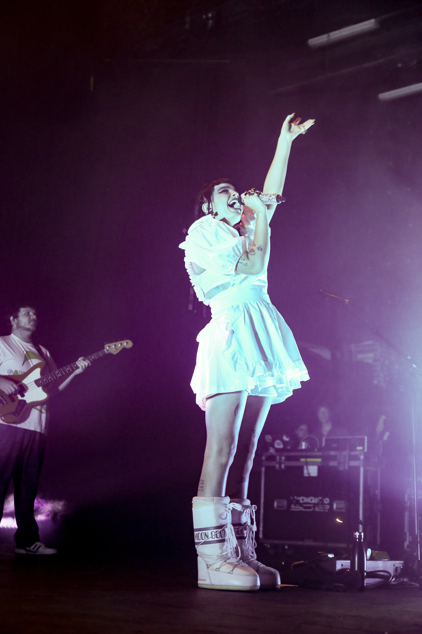 Top Tier Vibes at The Novo With Benee & Dreamer Boy in Los Angeles