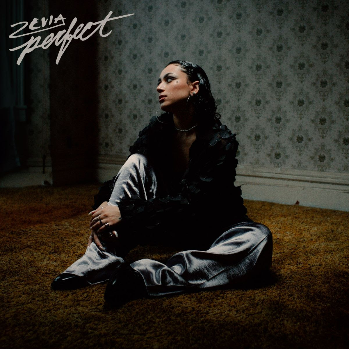 SINGER-SONGWRITER ZEVIA RELEASES EMOTIVE SINGLE “perfect”