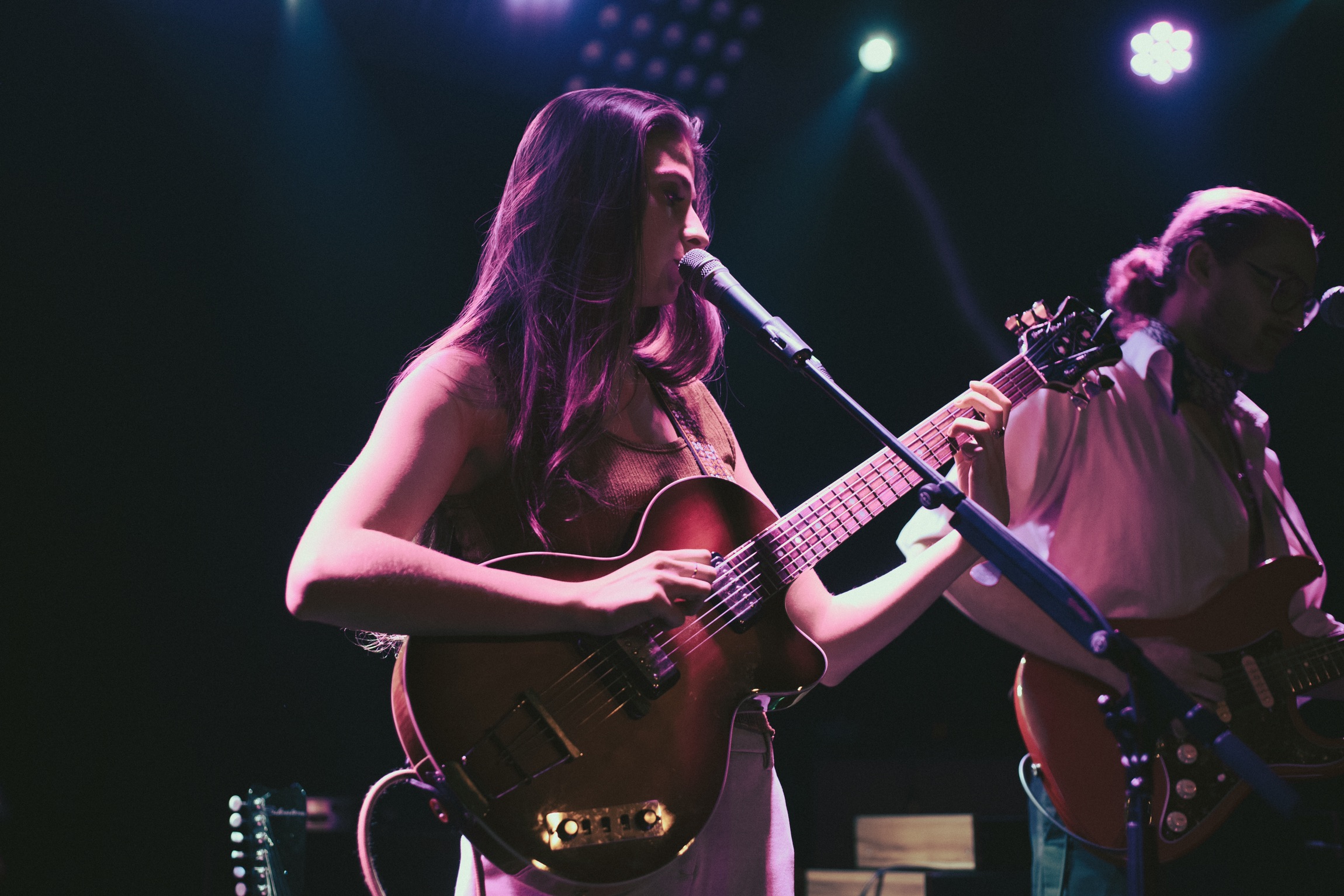 RHONDA AND SUPPORT AMBER & THE MOON STOP FOR AN AMBIENT EVENING AT THE ...