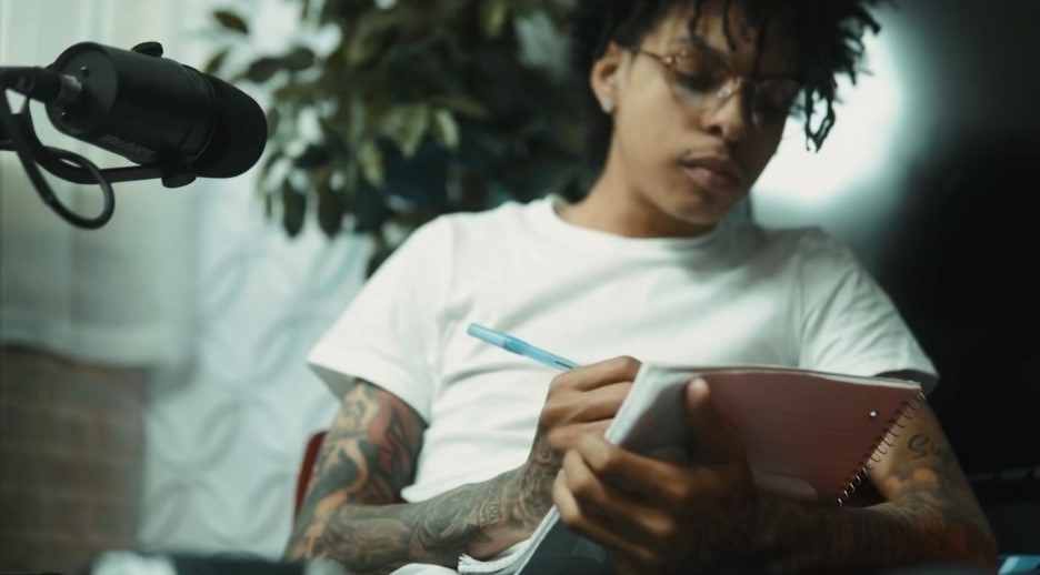 BREAKOUT RAPPER LIL TONY DROPS SURREAL VIDEO FOR NEW SINGLE “TRIED ME”