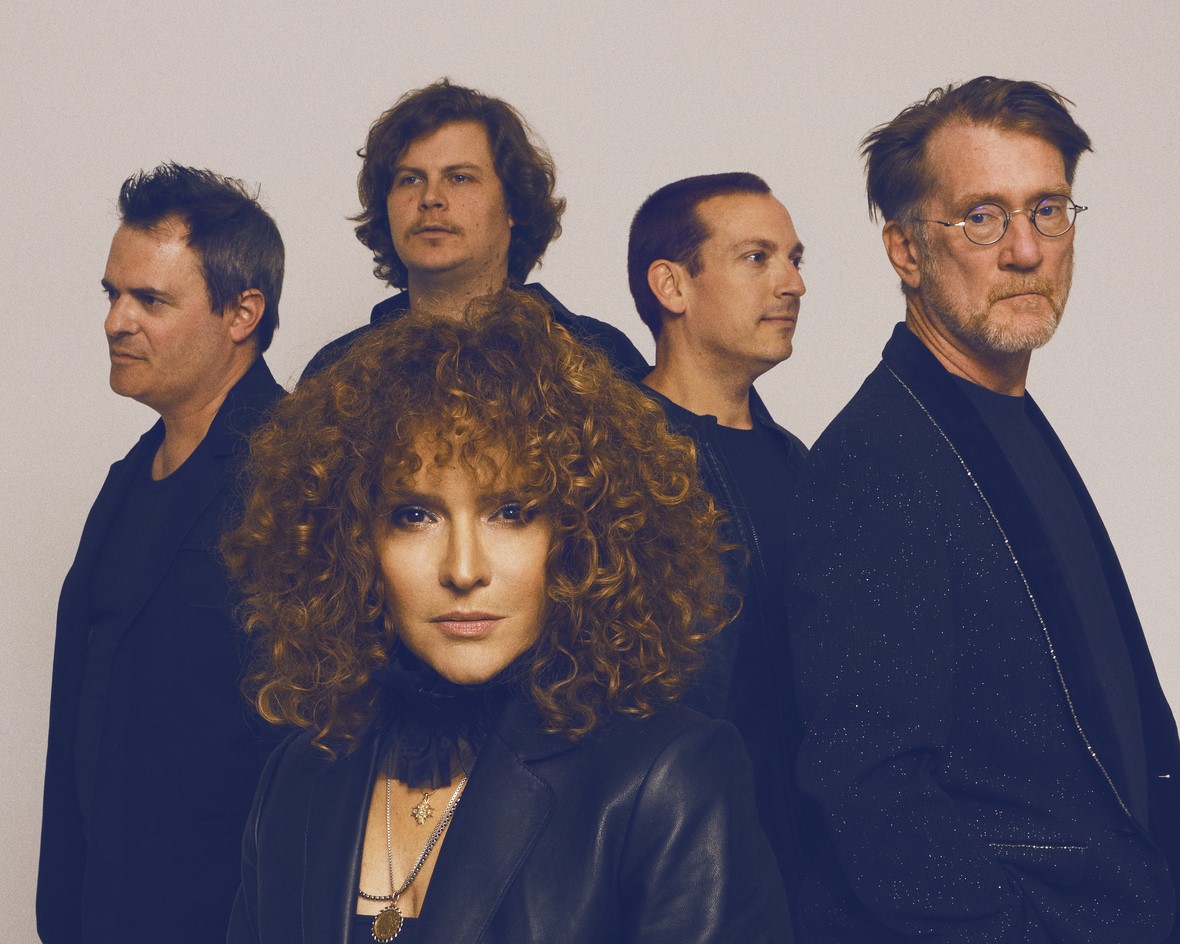 Vakili Band Announces Fall Tour with New Single, "Yves Calls Her Betty"