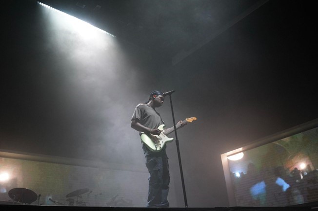 Daniel Caesar Kicks Off North America Tour in Indianapolis & Detroit