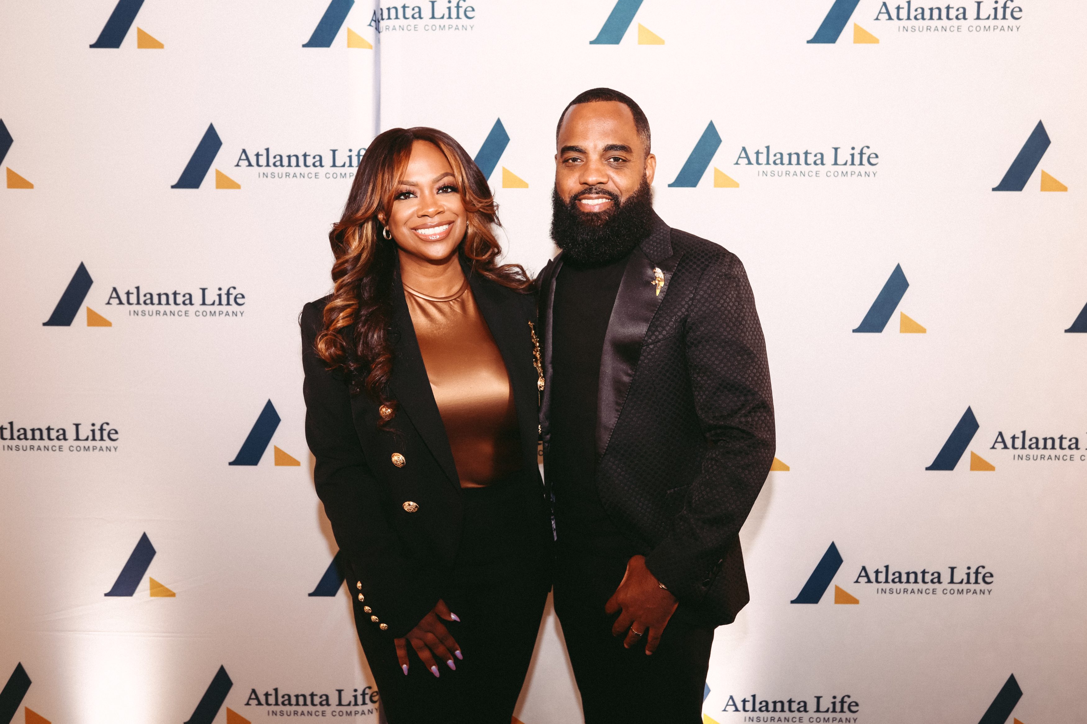 Magic Johnson's Hosts Atlanta Life Insurance Company's Event in ...