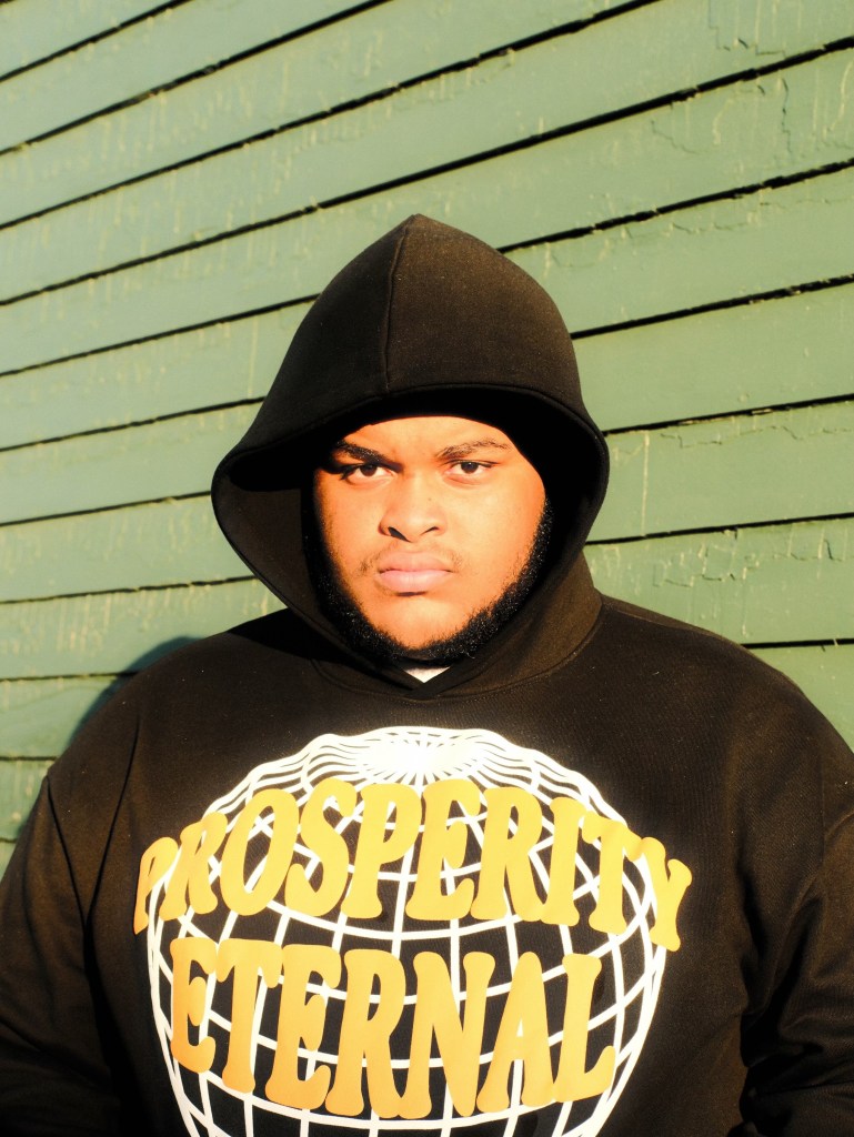 Rising Detroit Rapper 1Up Tee Can't Help But Keep It Real