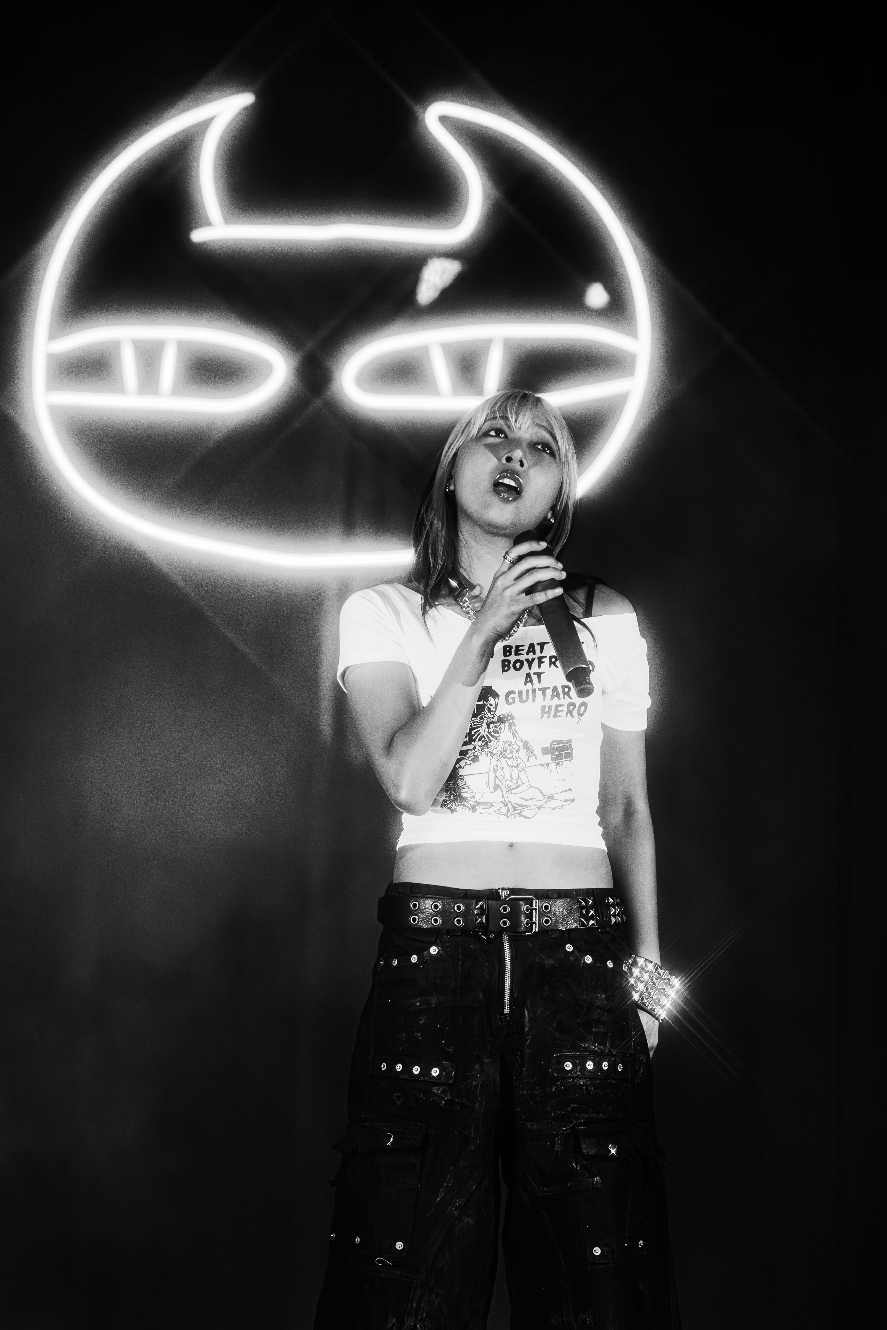 When Music Feels Like Healing: Hannah Bahng Live in Toronto at Danforth ...